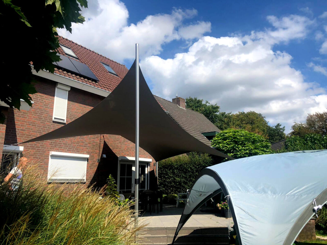 A Texstyleroofs tailored Shade sail roof - Texstyleroofs.com