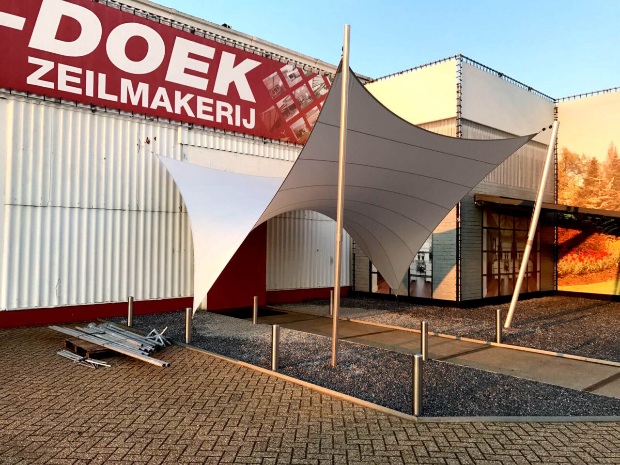 Who is Texstyleroofs? - Texstyleroofs.com