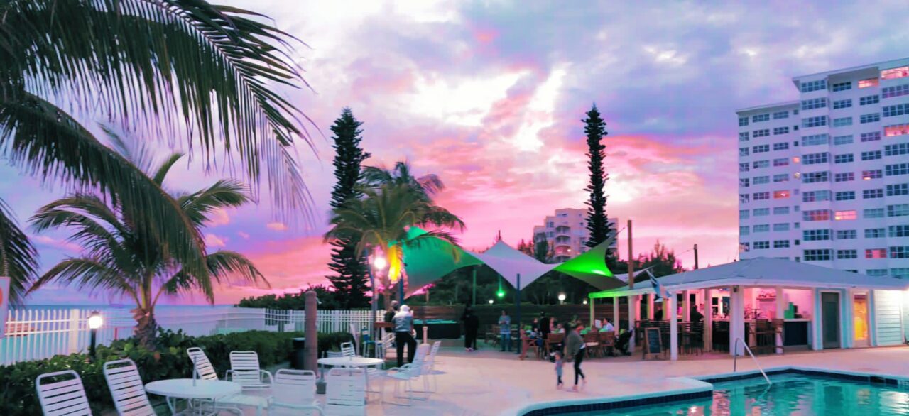 Laroc Bar & Grill, Freeport, Bahama’s - Commercial beach side patio ...